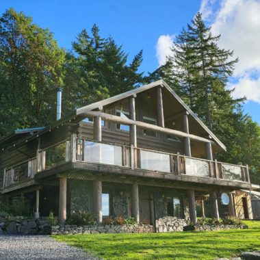 Cascade Exterior Clear Coat | Sashco, Inc