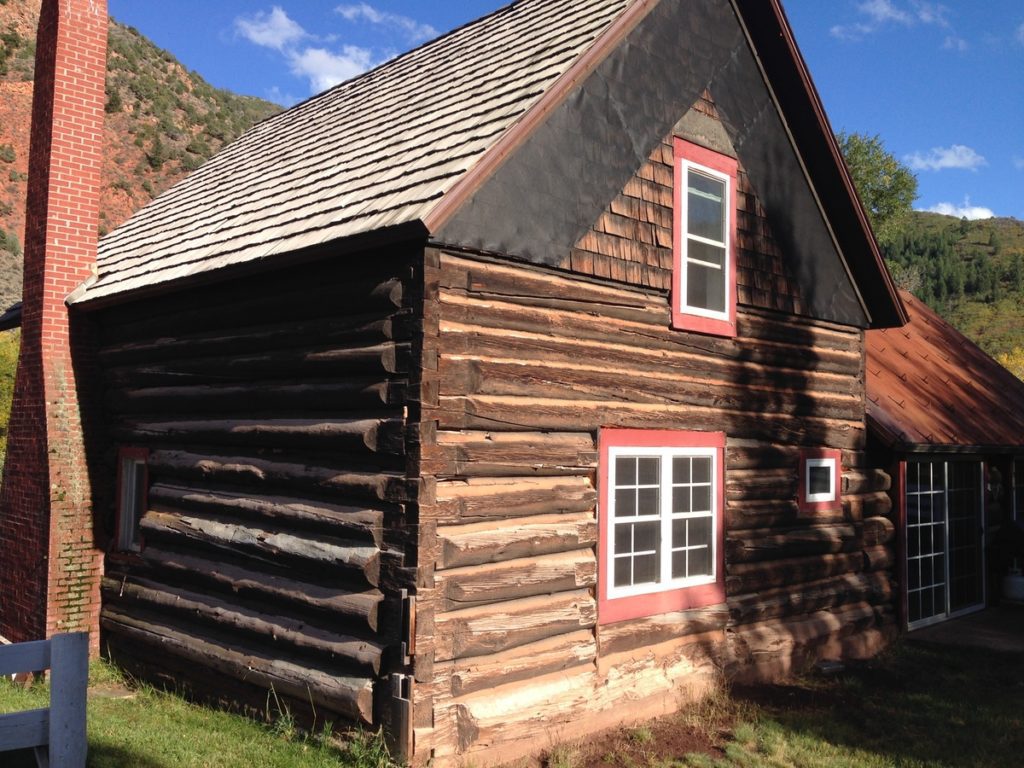 Red Tone Medium | Sashco